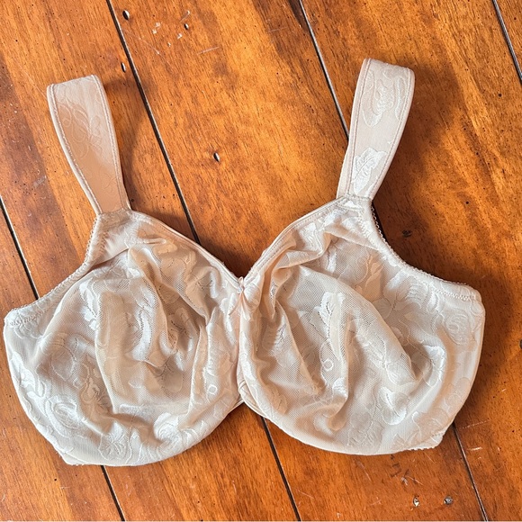 Wacoal | Intimates & Sleepwear | New Wacoal Unlined Comfort Straps Bra ...